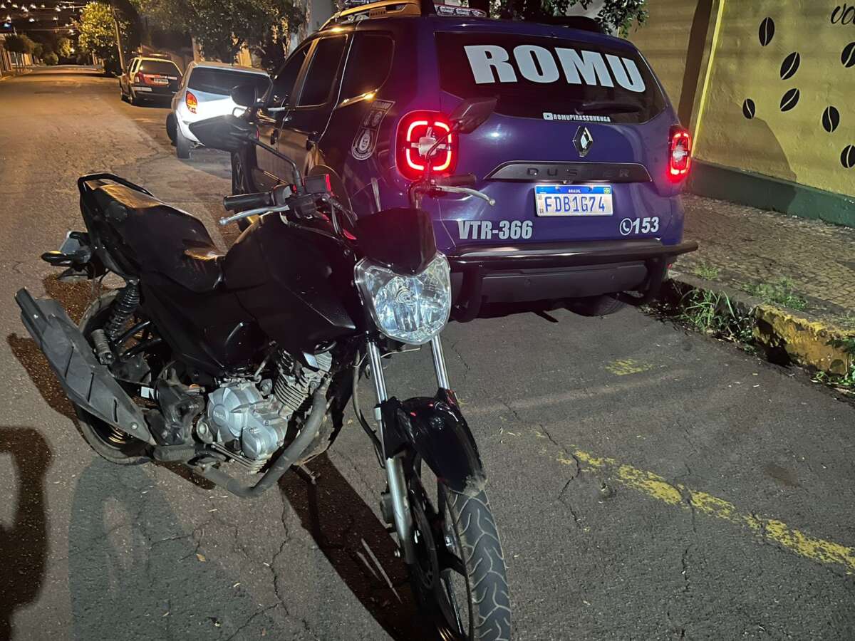 ROMU da GCM de Pirassununga prende jovem pelo artigo 311 do C.P.B